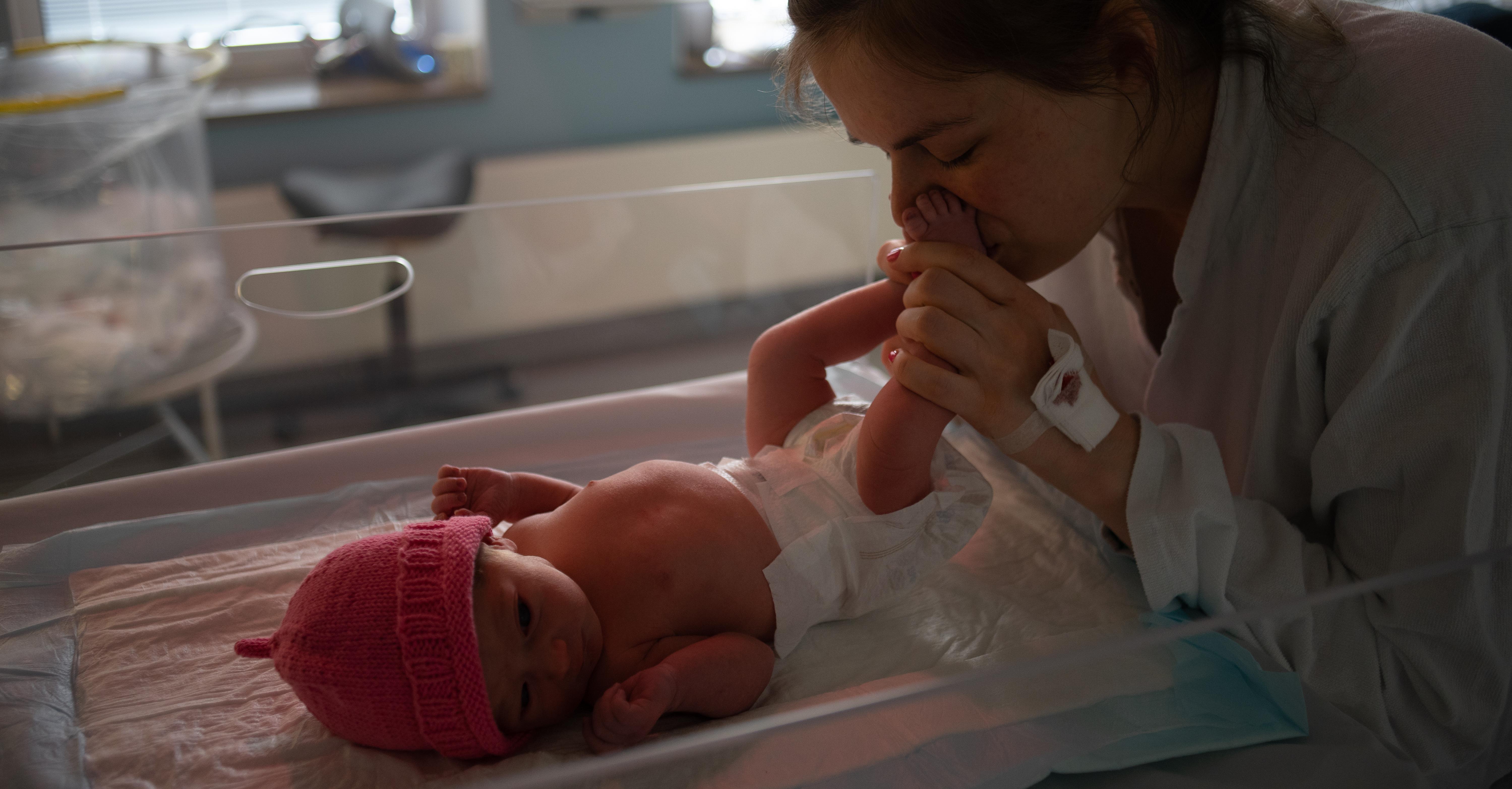What Is Low Birth Weight? Learn Its Causes and Risks - Dario Connect