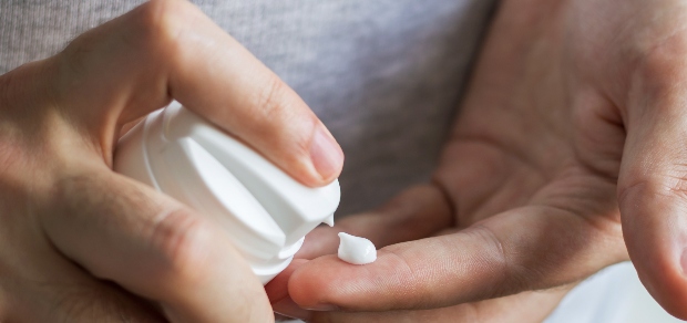 8 Tips for Sticking to Your Topical Treatment Plan - Dario Connect